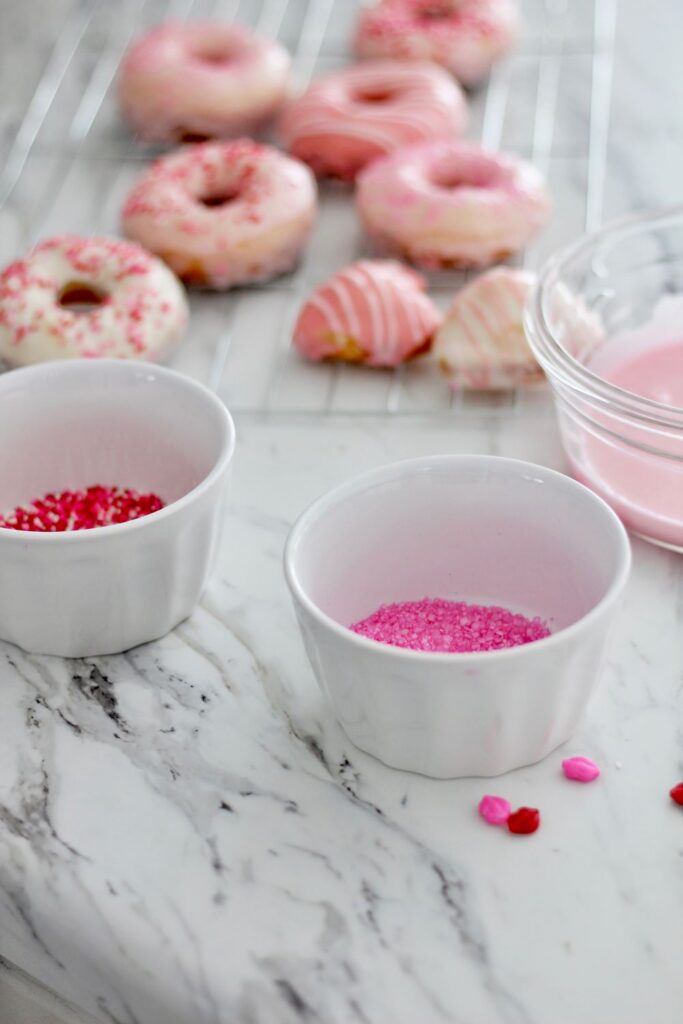 Baked Vanilla Donuts! - Pallet and Pantry